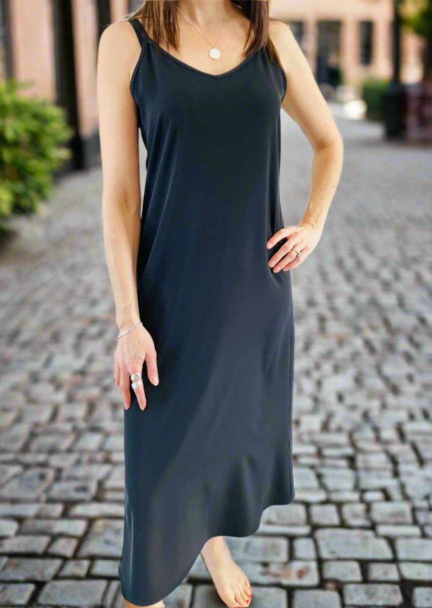 I Love Tyler Madison Kourtney Black Faux Silk Dress | Tia B Boutique